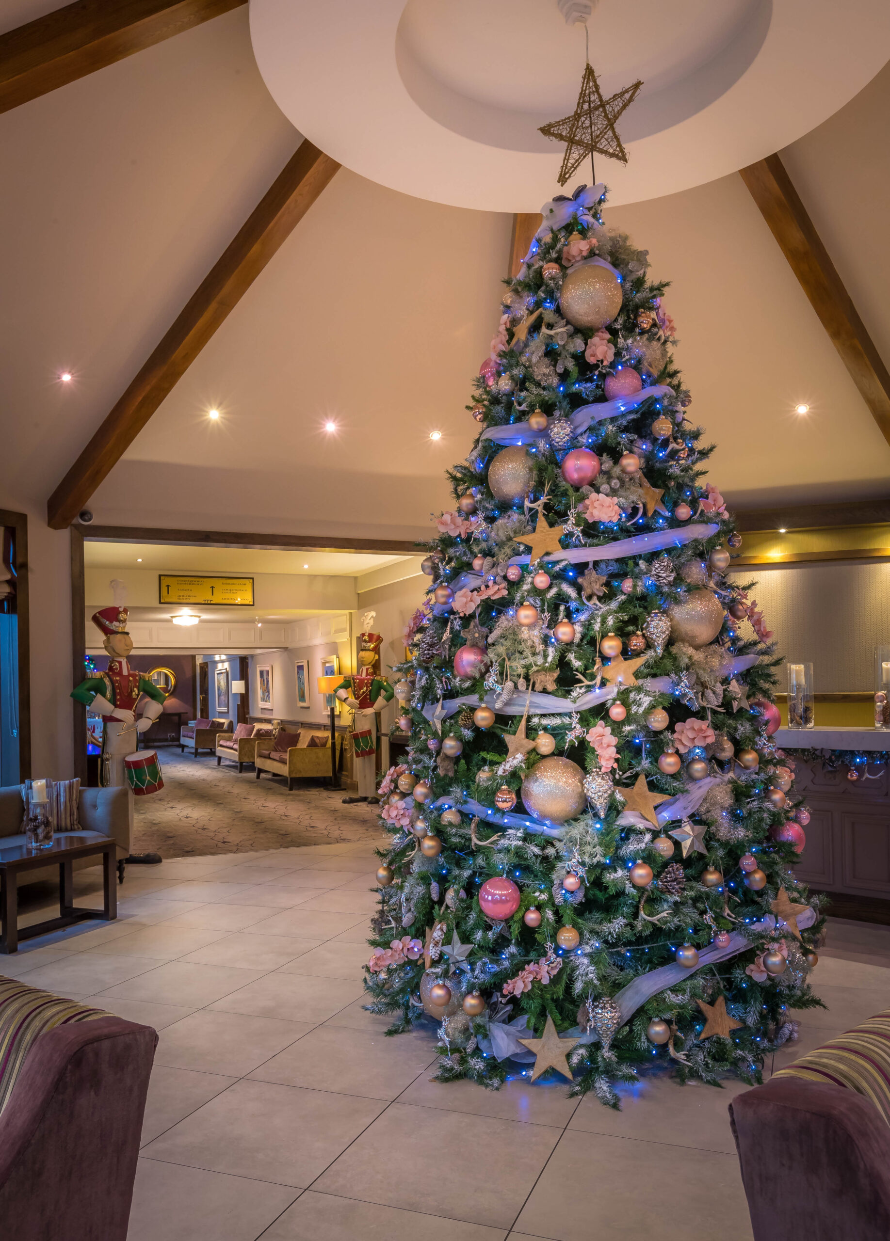 Christmas Party Nights Kerry | 4-Star Dingle Skellig Hotel